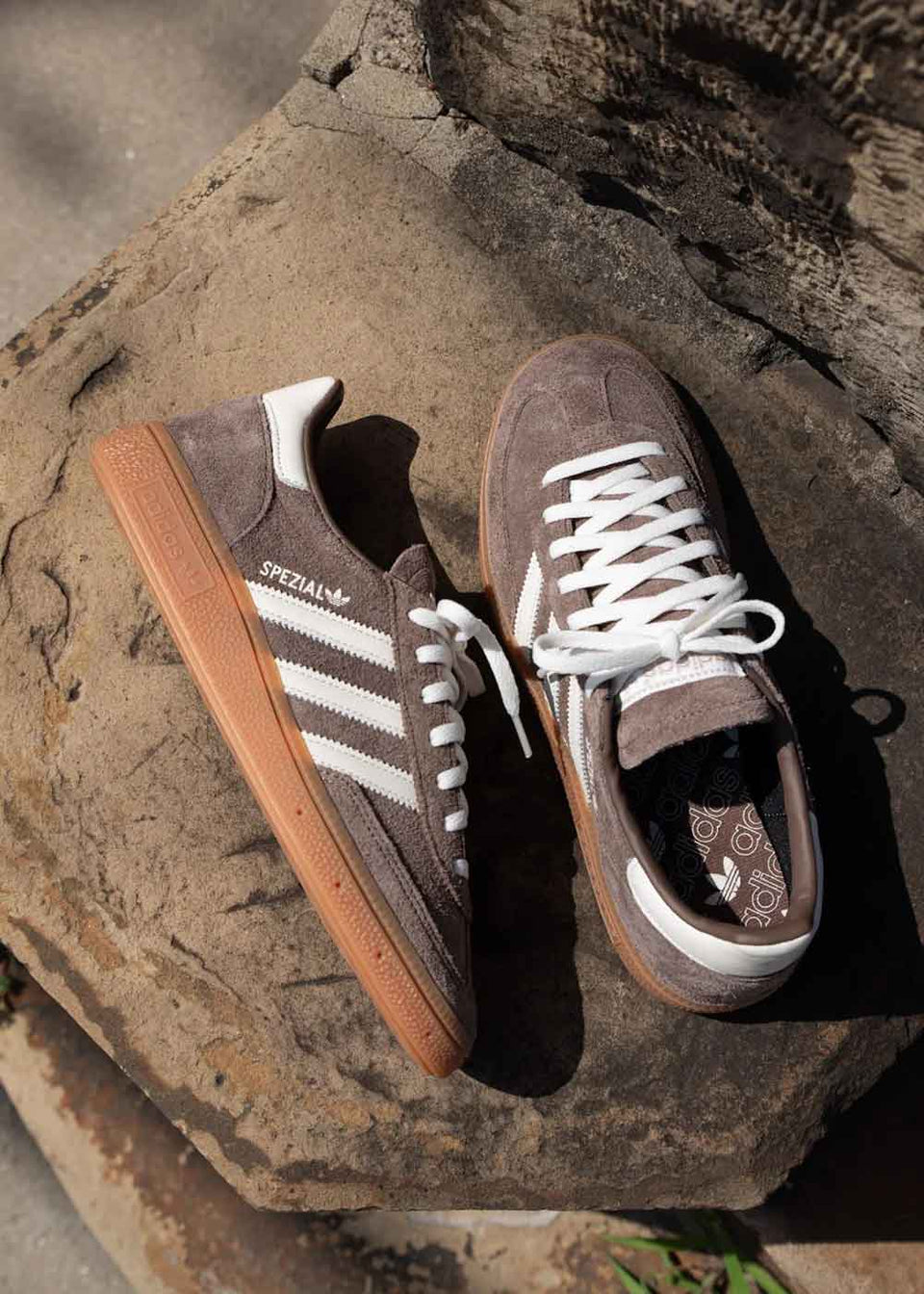HANDBALL SPEZIAL - Earth Strata – Butler Loftet